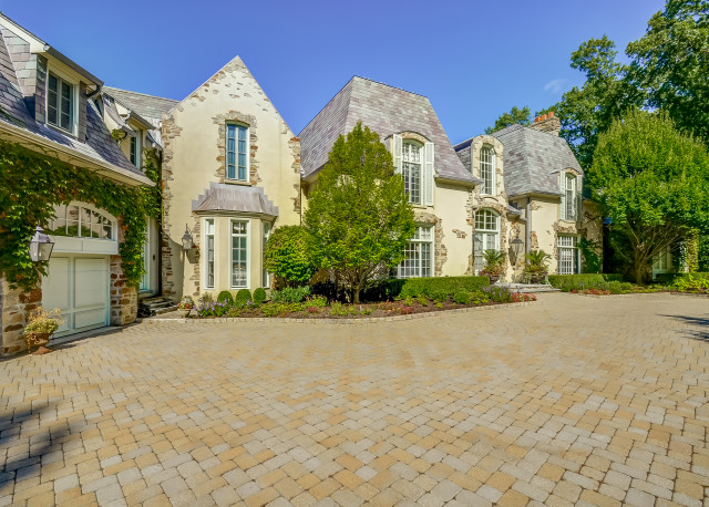 French Country Driveways