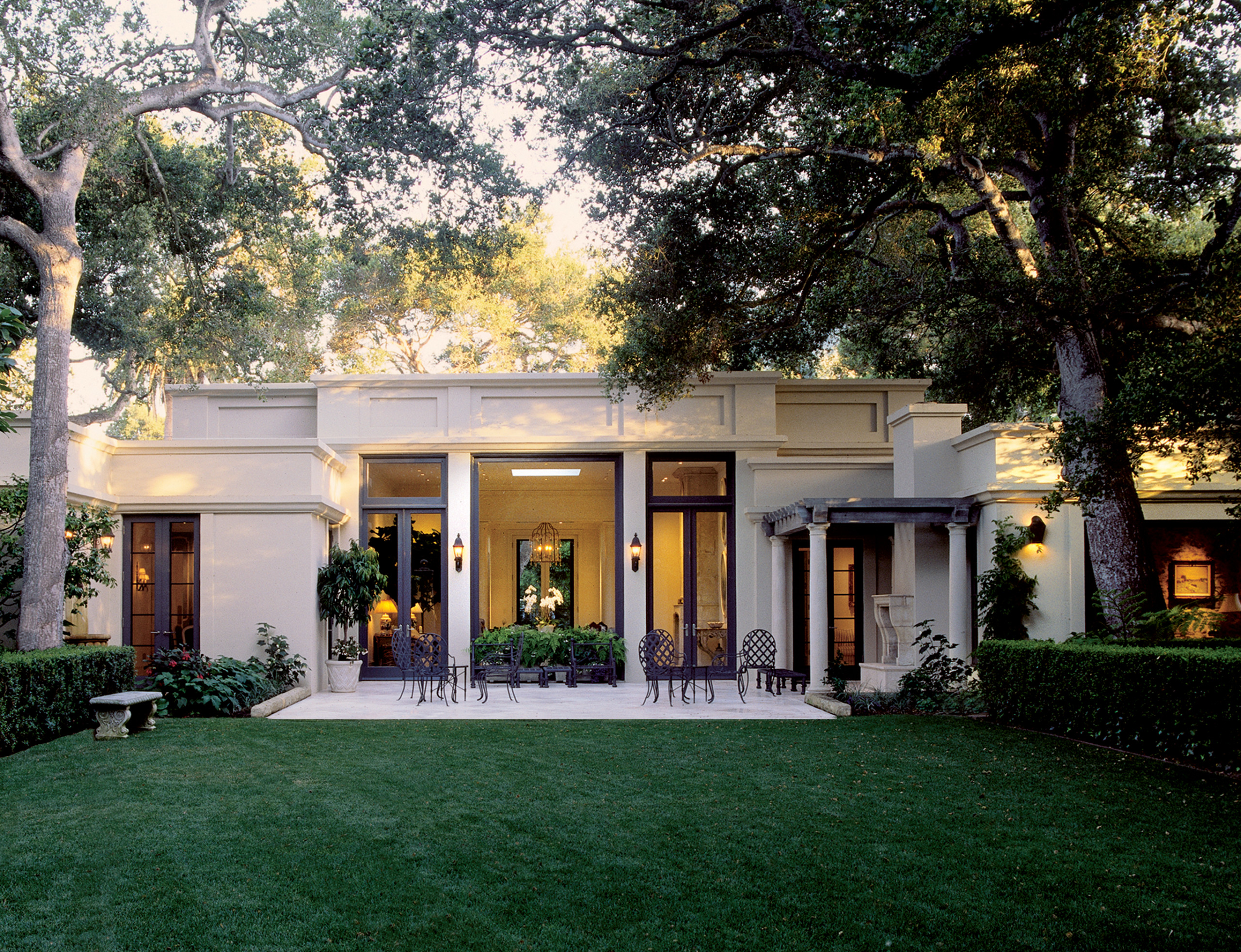 Spanish Flat Roof House