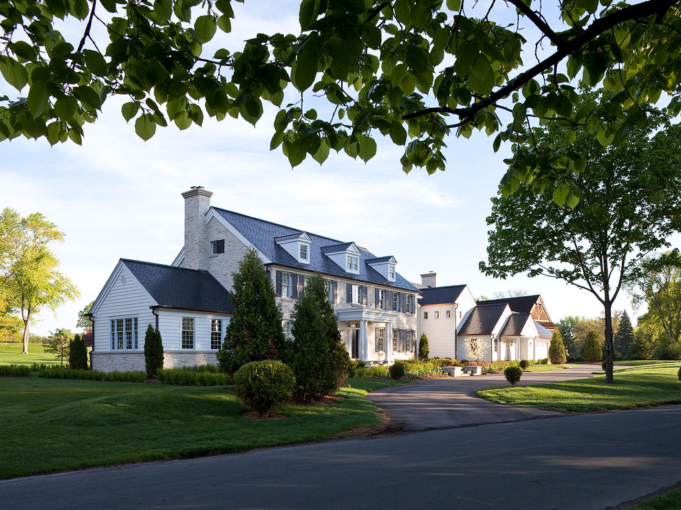 Front and side view of the home - Traditional - Exterior - Minneapolis ...