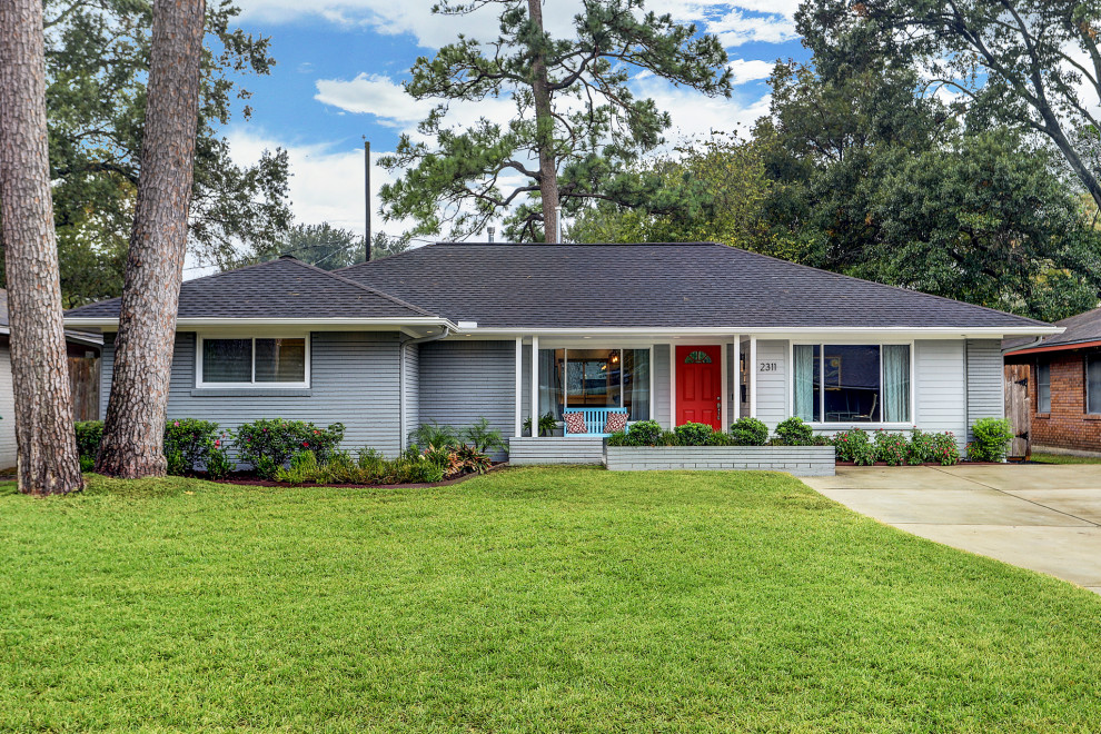 Front elevation with entry relocated to right side of porch ...