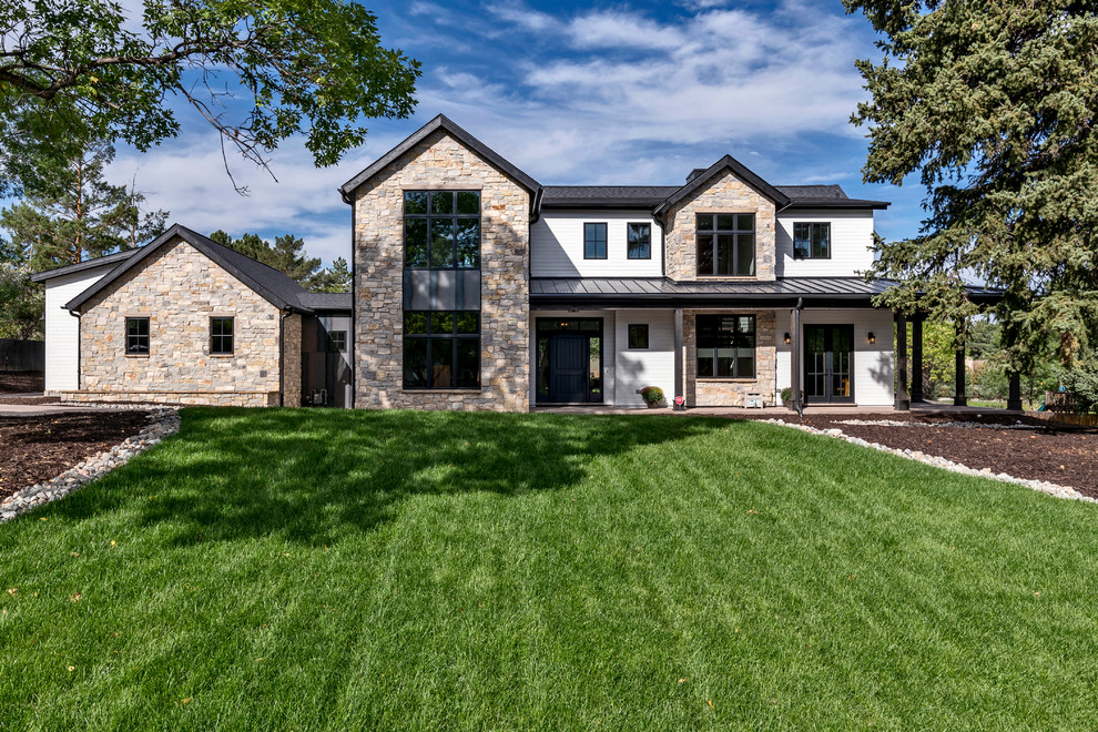 Front Facade - Farmhouse - Exterior - Denver - by Realarchitecture Ltd ...