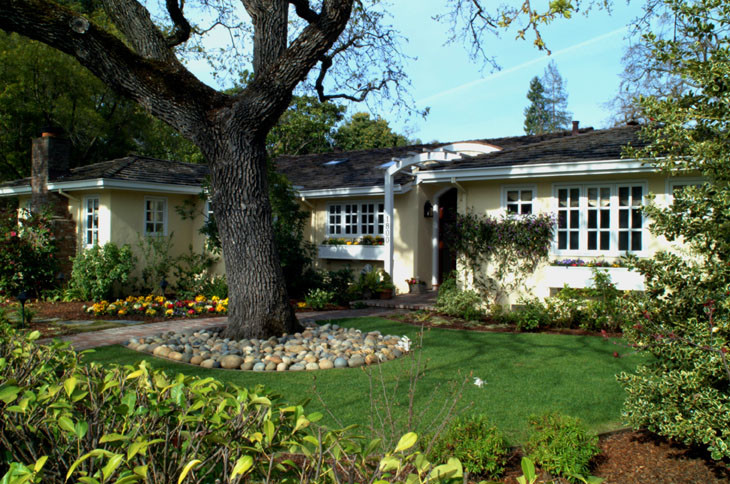 Front View - Traditional - House Exterior - Charlotte - by Nunley ...