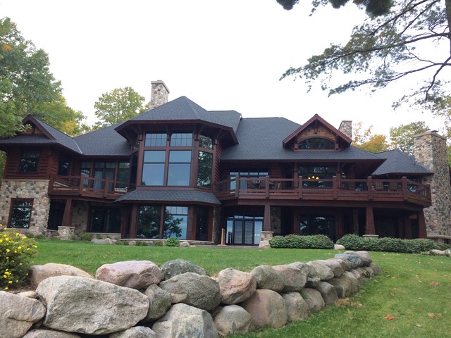 GAF Ultra HD Golden Pledge Roofing System - Rústico - Fachada ...