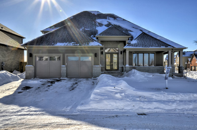 Garrison Model - Classique - Façade - Toronto - par Jakenzi Homes | Houzz