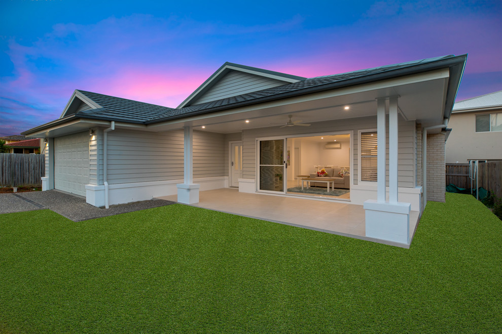 Genesis - Exterior - Brisbane - by Munro Designed Homes | Houzz