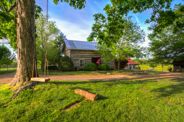 Gentry Farm Log Cabin - Montagne - Façade - Nashville - par Pro Media ...