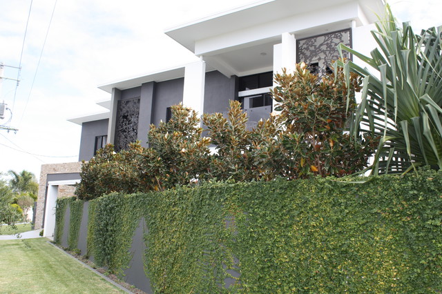 Gold Coast Luxury Beach House - Decorative Privacy Screens - Coastal ...