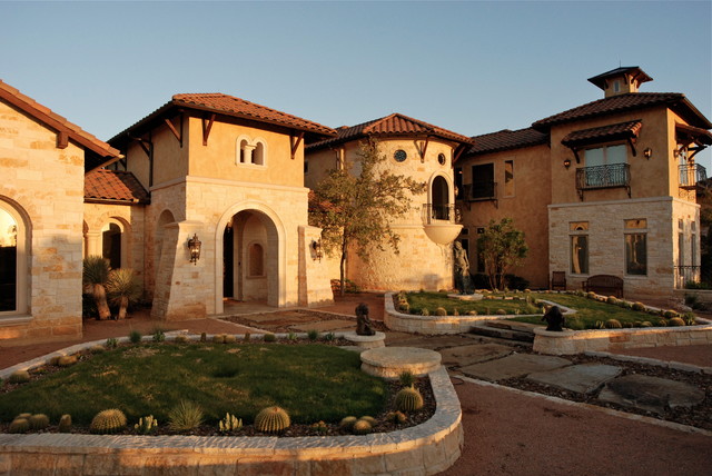 Hill Country Tuscan House Luxury Property For Sale In Florence Hills