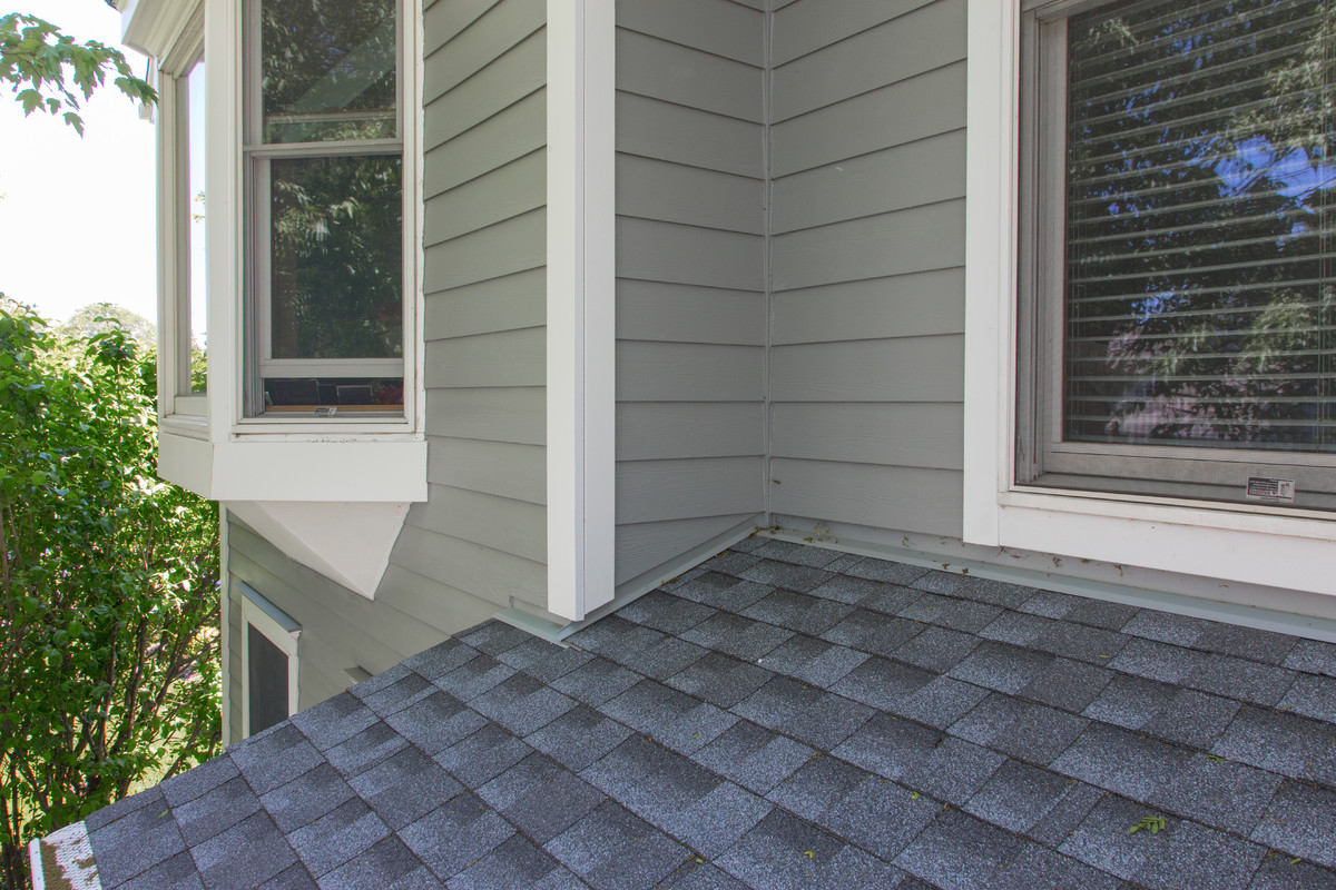 Gray Slate James Hardie siding installation in Naperville + New Roof ...