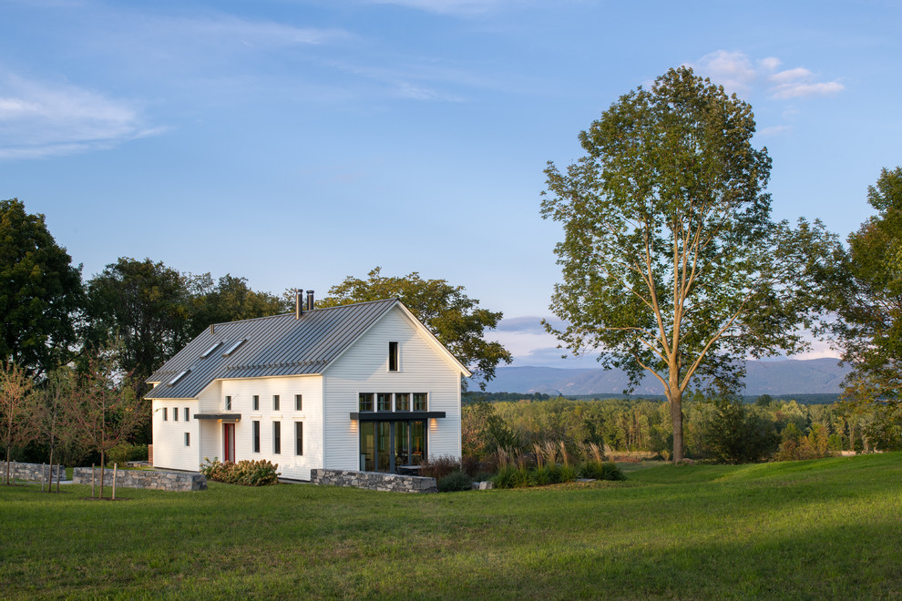 Guest House - Farmhouse - Exterior - Burlington - by Vermont Integrated ...