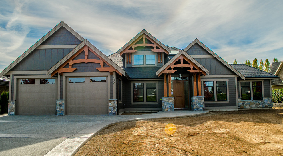 Hammer beam truss - Craftsman - Exterior - Vancouver - by Pickles ...