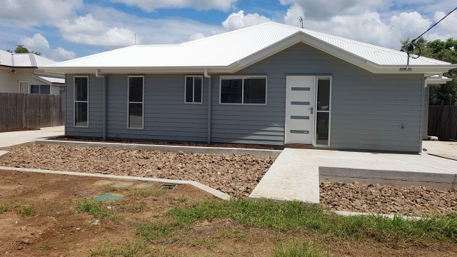 Hampton Home Style Units - Country - Exterior - Other - by Aspect Homes ...