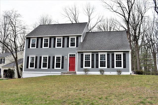 HardiePlank Beaded Siding | Gray Slate | Reston, VA 20194 - Traditional ...