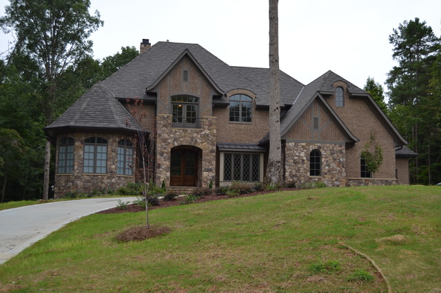 Hasentree - Traditional - House Exterior - Raleigh - by Frazier Home ...