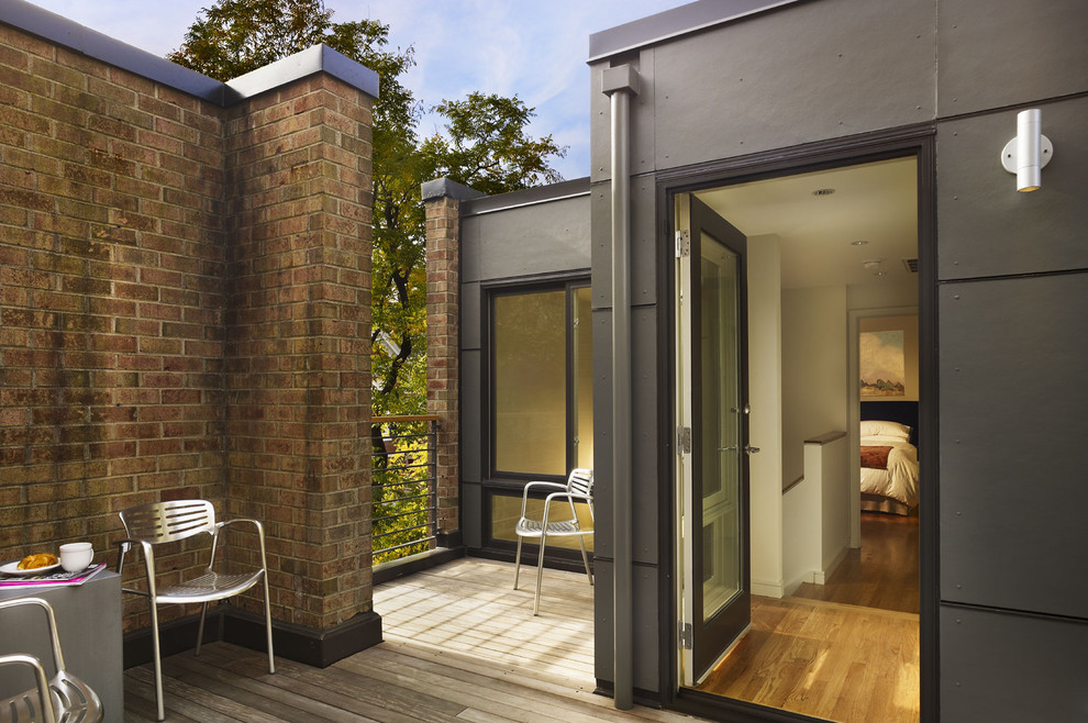 Headhouse Square Residence + Garden - Contemporary - Exterior ...