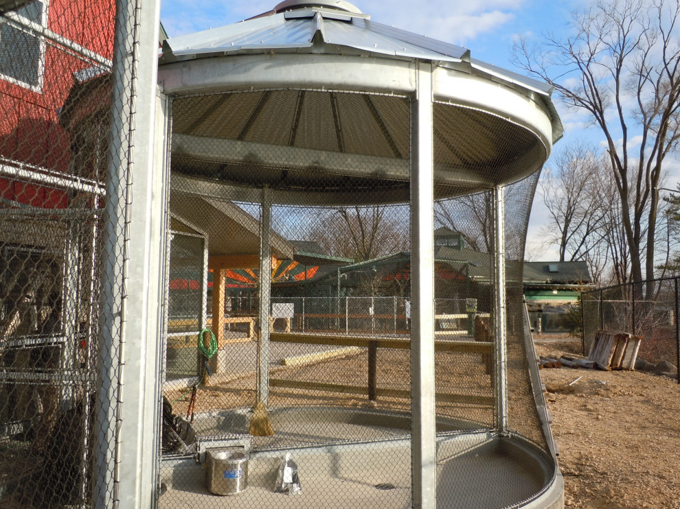 Henry Villas Zoo - Children's Barn Aviary Project (2010) - Exterior ...