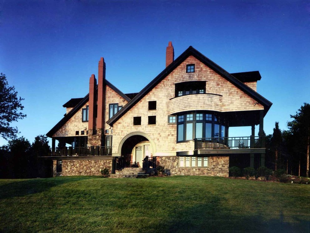 Highland House - Traditional - House Exterior - Providence - by Burgin ...