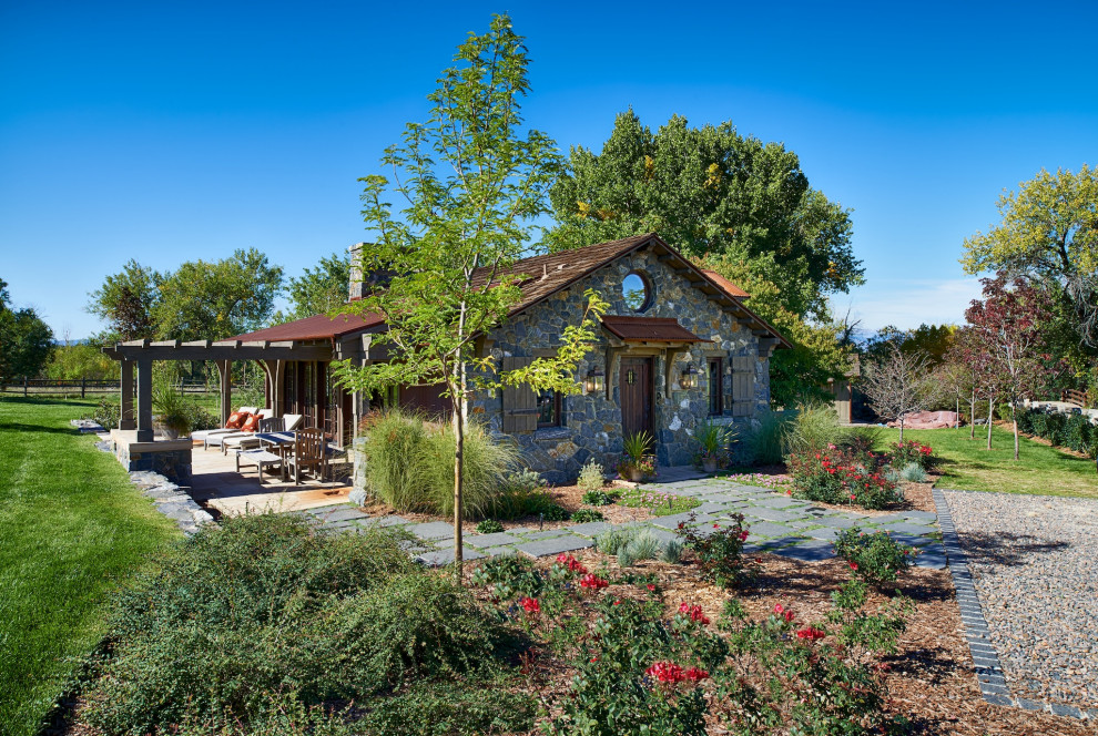 Highline Estate - Farmhouse - Exterior - by Ekman Design Studio | Houzz