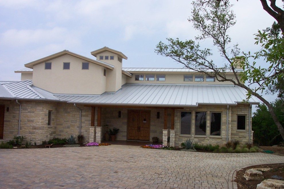 Hill Country Regional Ranch House, Austin - Traditional - Exterior ...