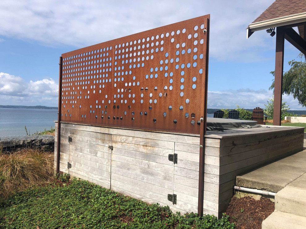 Hot Tub Privacy Screen - Exterior - Seattle - by Natalie Middleton ...