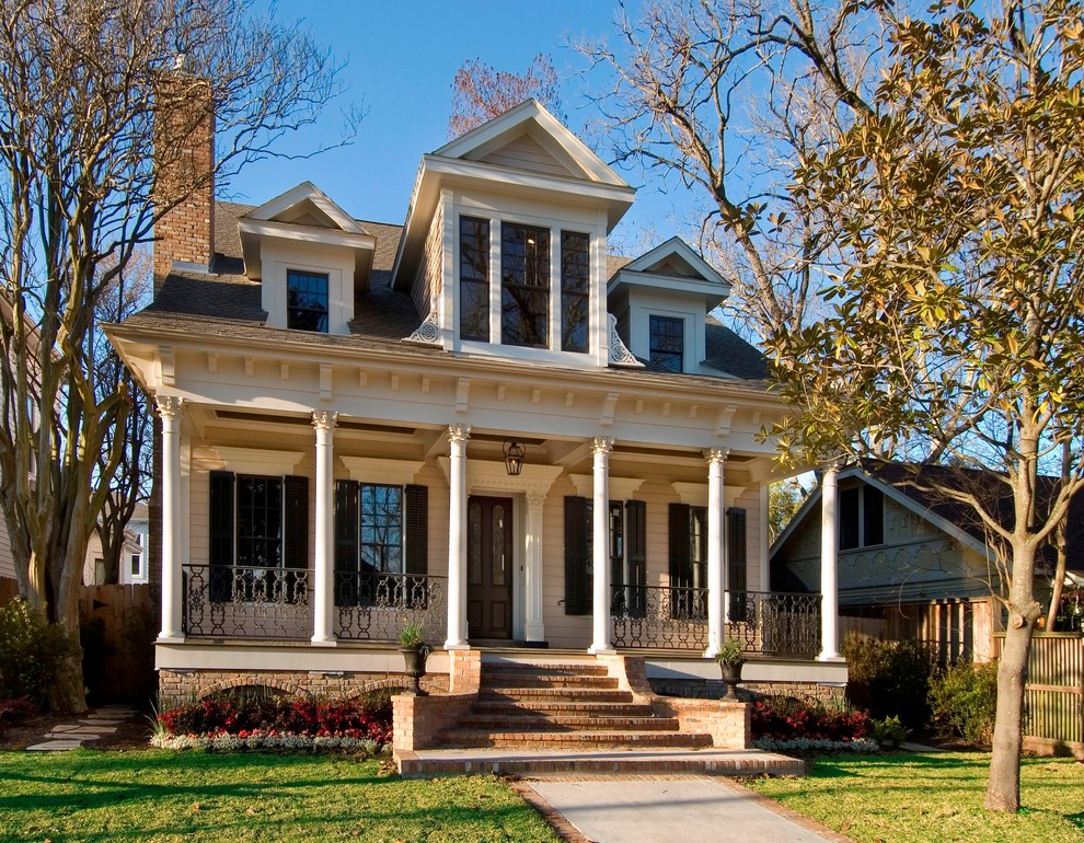 Houston Heights Project 3 - Traditional - Exterior - Houston - by ...