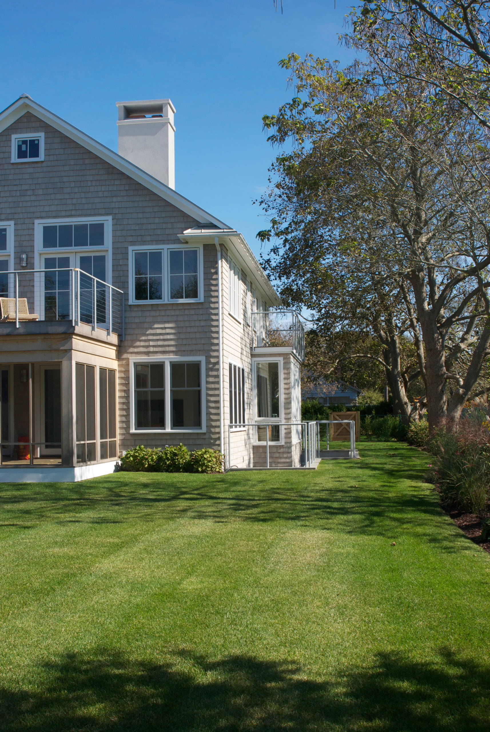 Houzz Tour: Modern Farmhouse in the Hamptons