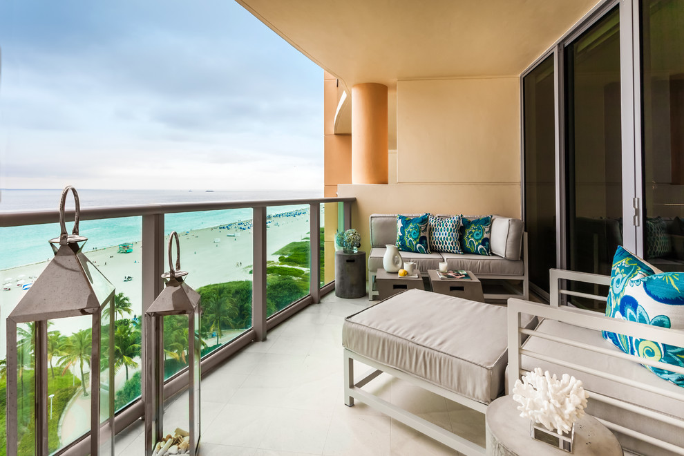 Il Villagio II - Modern - Balcony - Miami - by Sofia Joelsson Design ...