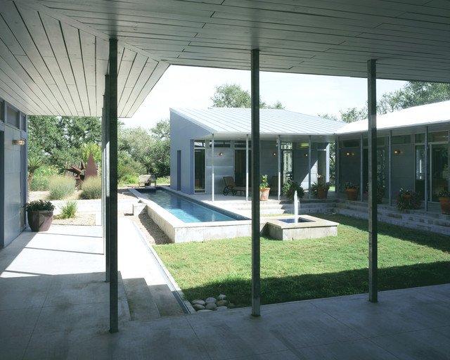 Impluvium House - Midcentury - Exterior - Austin - by Webber + Studio ...
