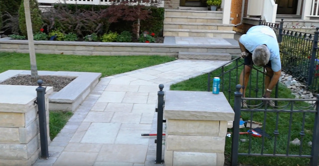 Interlocking and Concrete - Moderno - Fachada - Toronto - de AK ...