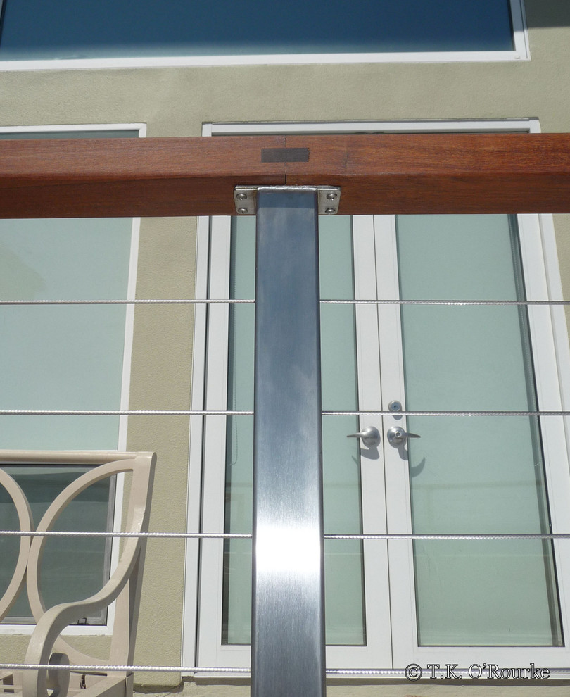 Ipe Railing with Floating Tenon Joints - Contemporary - House Exterior ...