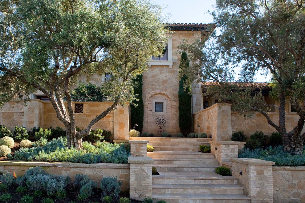 Irvine - Traditional - Exterior - Orange County - by EBTA Architects | Houzz