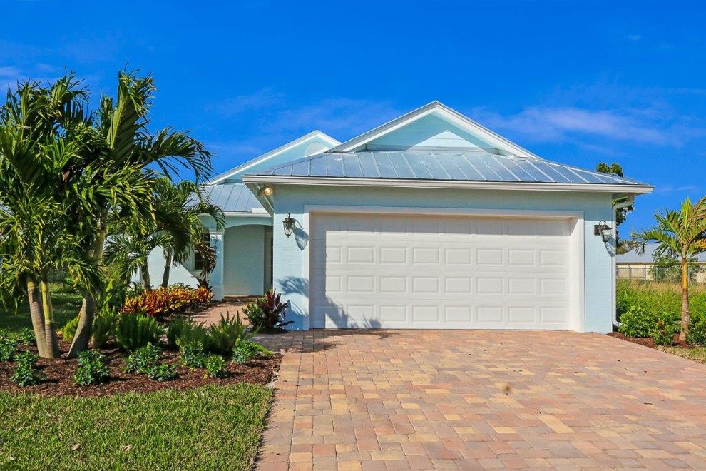 Jupiter New Home - Contemporary - Exterior - Miami - by Steve Thomson ...