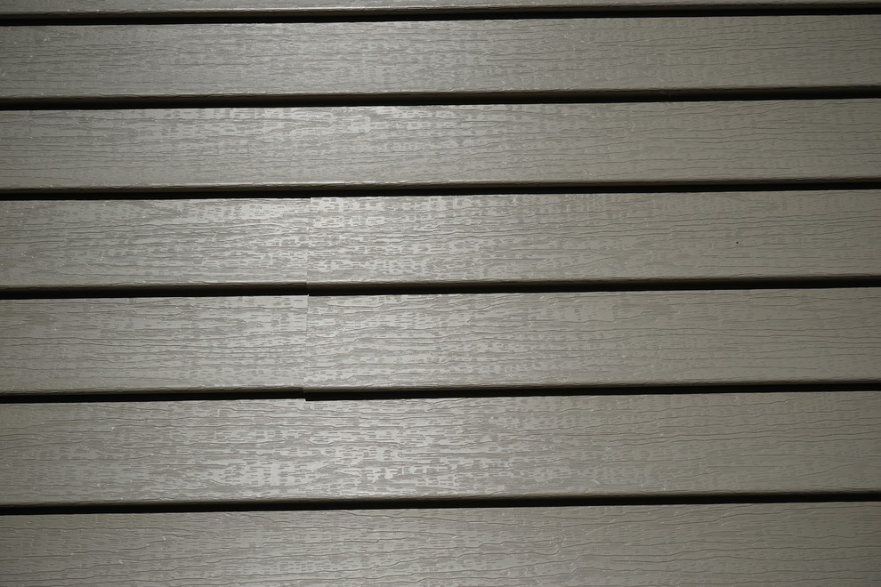 Kaycan Timberlake Prestige Beige vinyl siding & OKNA windows. Meriden ...