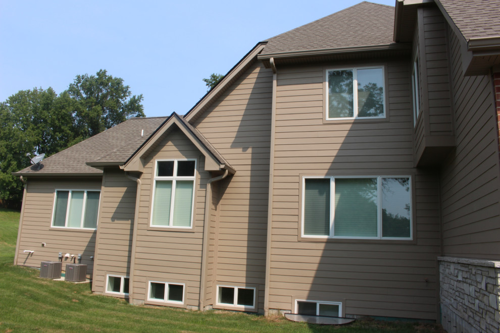 Khaki Brown James Hardie Siding | Creve Coeur, 63141 - Traditional ...