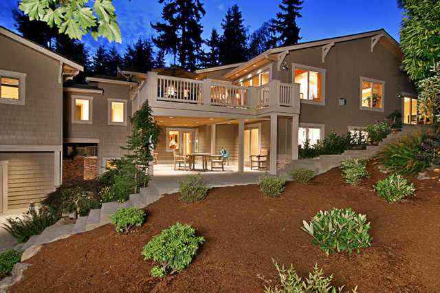 Kirkland remodel, a complete makeover - Classique - Façade - Seattle ...