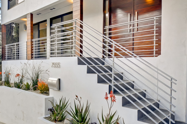 Kitchen and Bath redesign: Mount Olympus in the Hollywood Hills ...