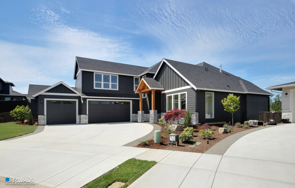 L-Shaped Home : Corner Exterior - Transitional - Exterior - Portland ...