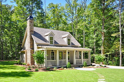 Lake Coweta Cottage - Traditional - Exterior - Atlanta - by The Aldrich ...