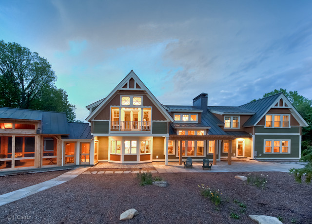 Lake Overlook - Classique - Façade - Burlington - par Red House ...