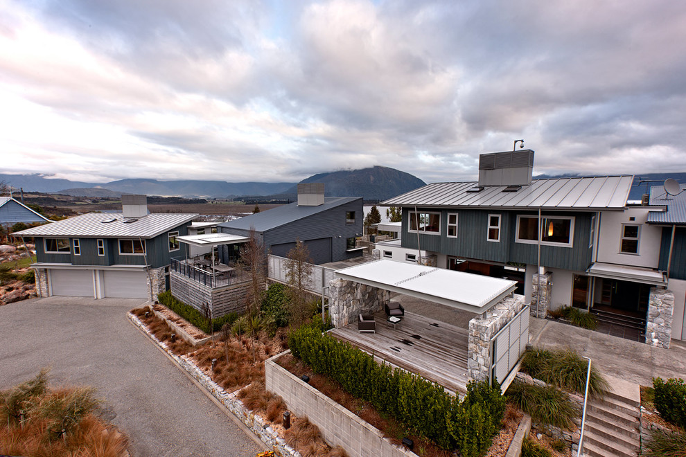 Lakeside Residence, Moana - NZIA Award Citation - Contemporain - Façade ...