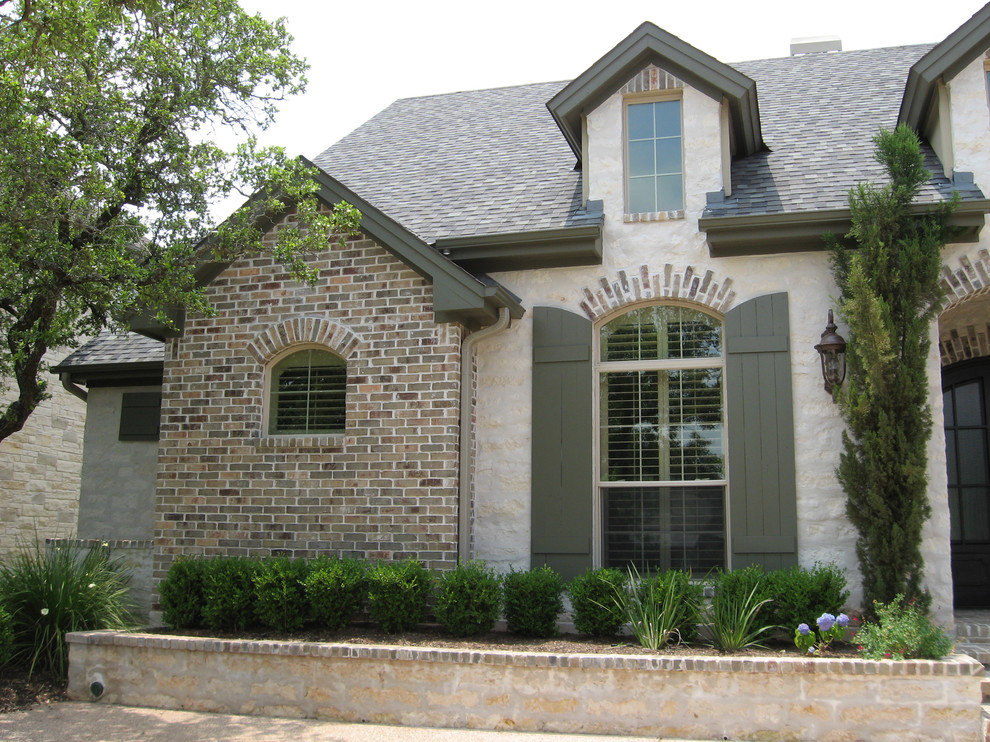 Lakew Pointe French Country - Exterior - Austin - by Elliot Johnson ...