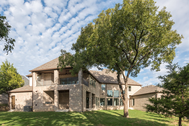 Ledgestone Way New Construction - Façade - Dallas - par Traci Connell ...