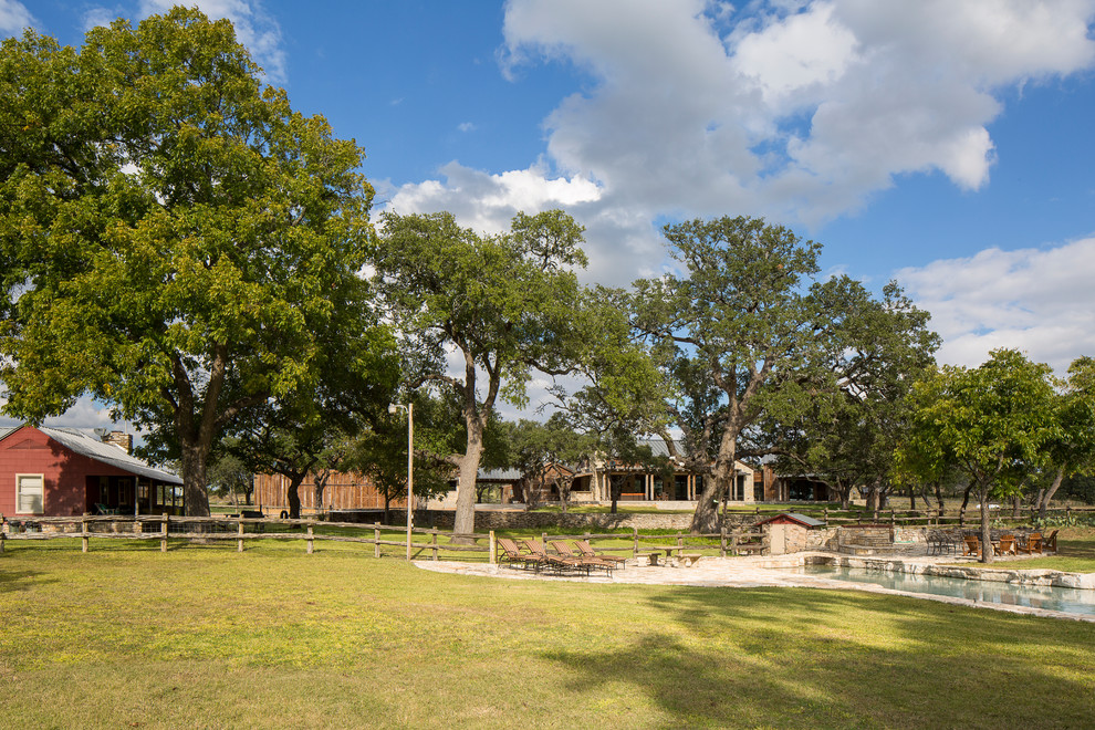 Llano Ranch - Rústico - Fachada - Austin - de User | Houzz