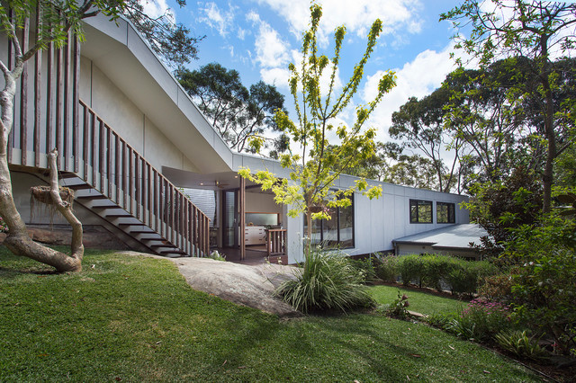 Long House - Modern - House Exterior - Sydney - by RAAarchitects | Houzz UK
