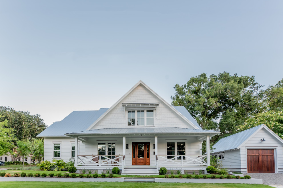 Lowcountry Coastal Farm House_Front Exterior - Beach Style - Exterior ...