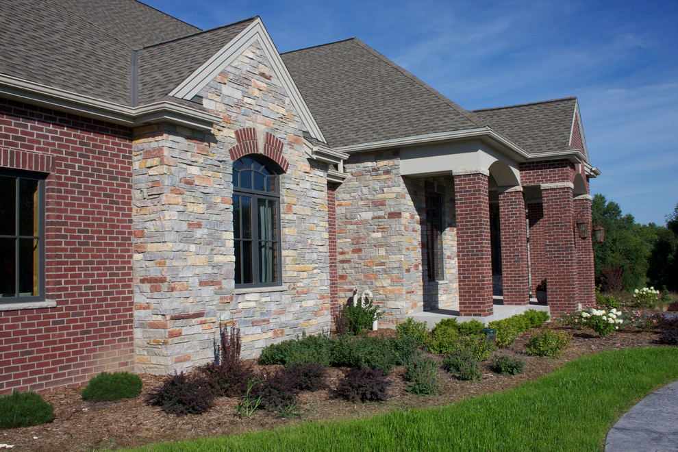 MAPLE RIDGE - Traditional - Exterior - Milwaukee - by HALQUIST STONE ...