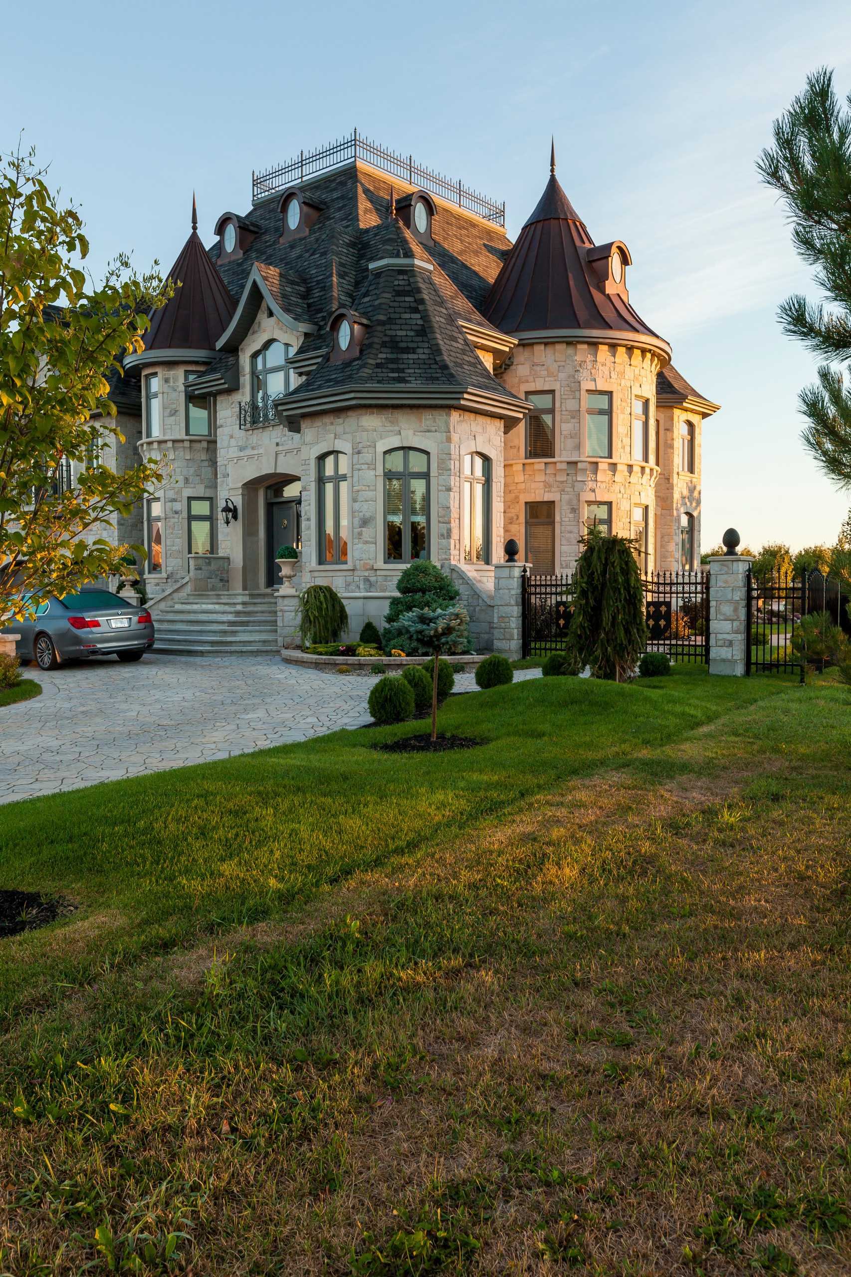 Stone Victorian House Stone Victorian House, Stone Architecture,