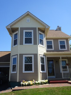 Mastic Siding - Pebblestone Clay color , Shake - Classic Cream color ...