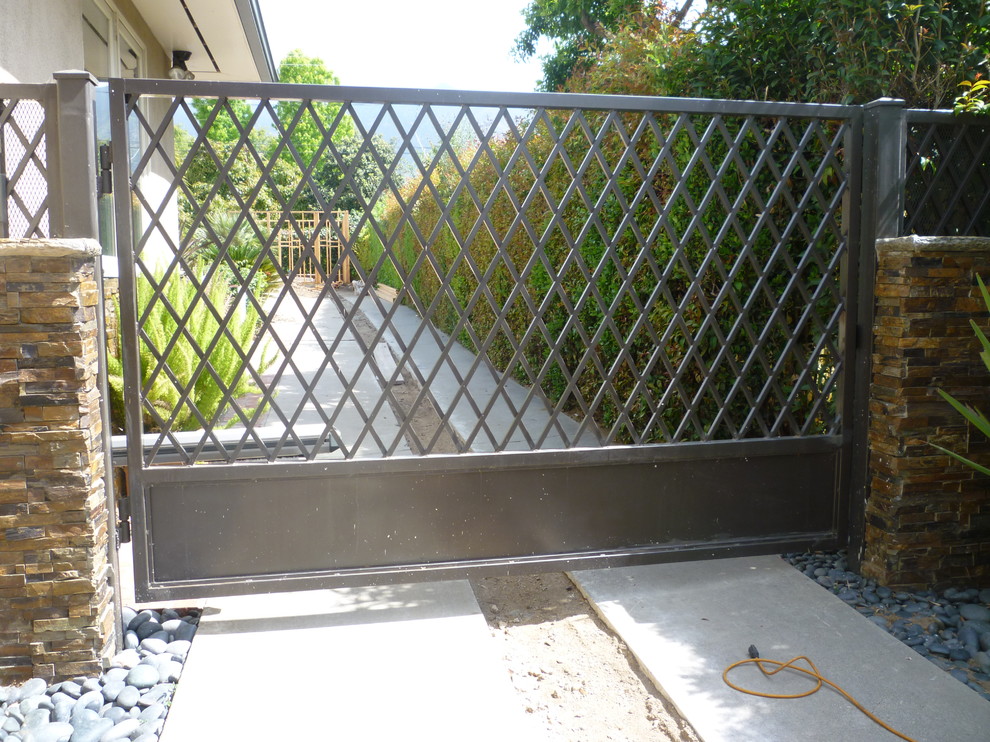 Metal driveway gates - Modern - Exterior - Los Angeles - by Decorative ...