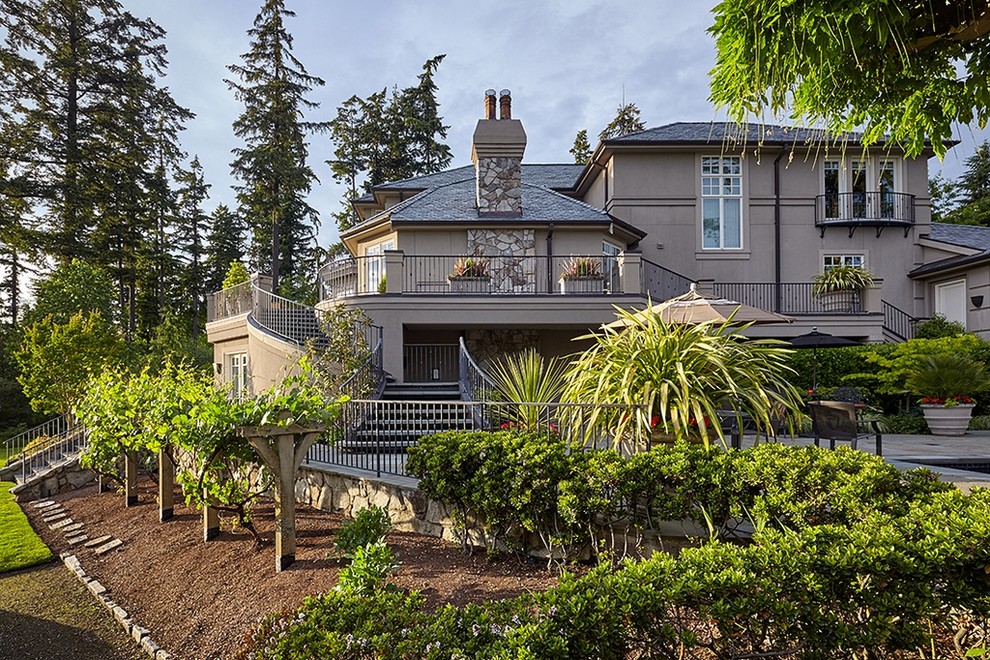 Meydenbauer Masterpiece by Design Guild Homes - Traditional - Exterior ...